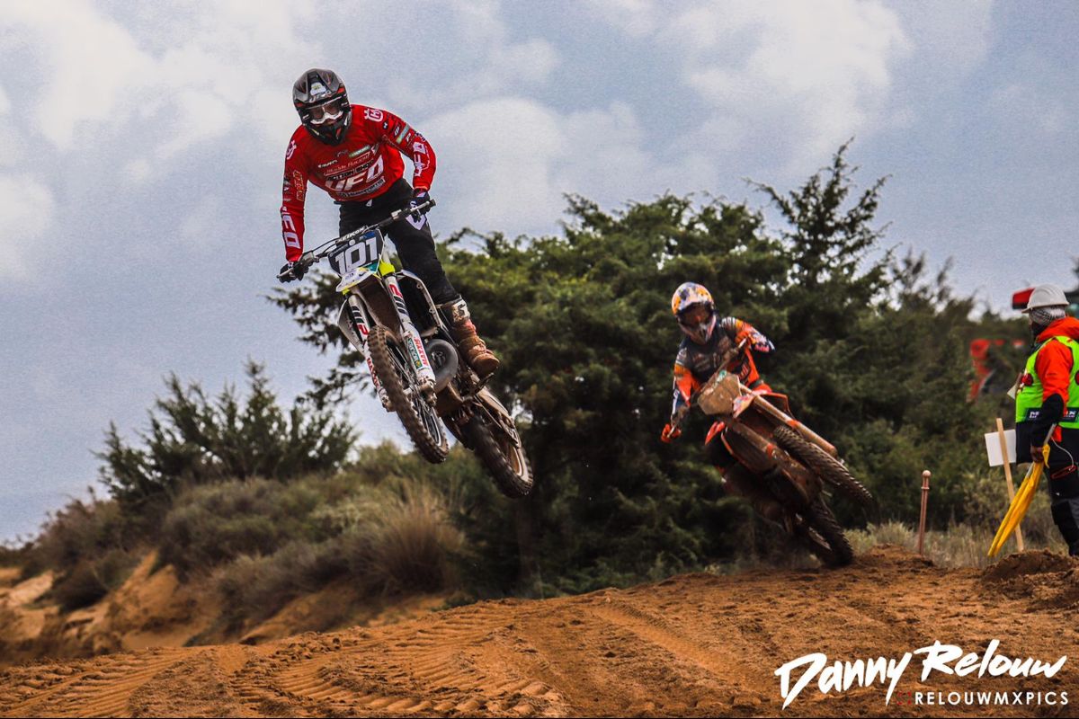 INCREDIBILE DEBUTTO PER MATTIA GUADAGNINI NELLA CLASSE 250 - MADDII ...